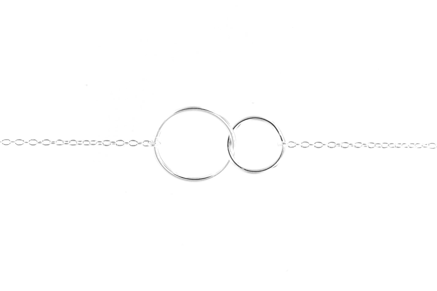 Bracelet anneaux entrelacés en argent Bijoux fins en argent Elise & moi ...